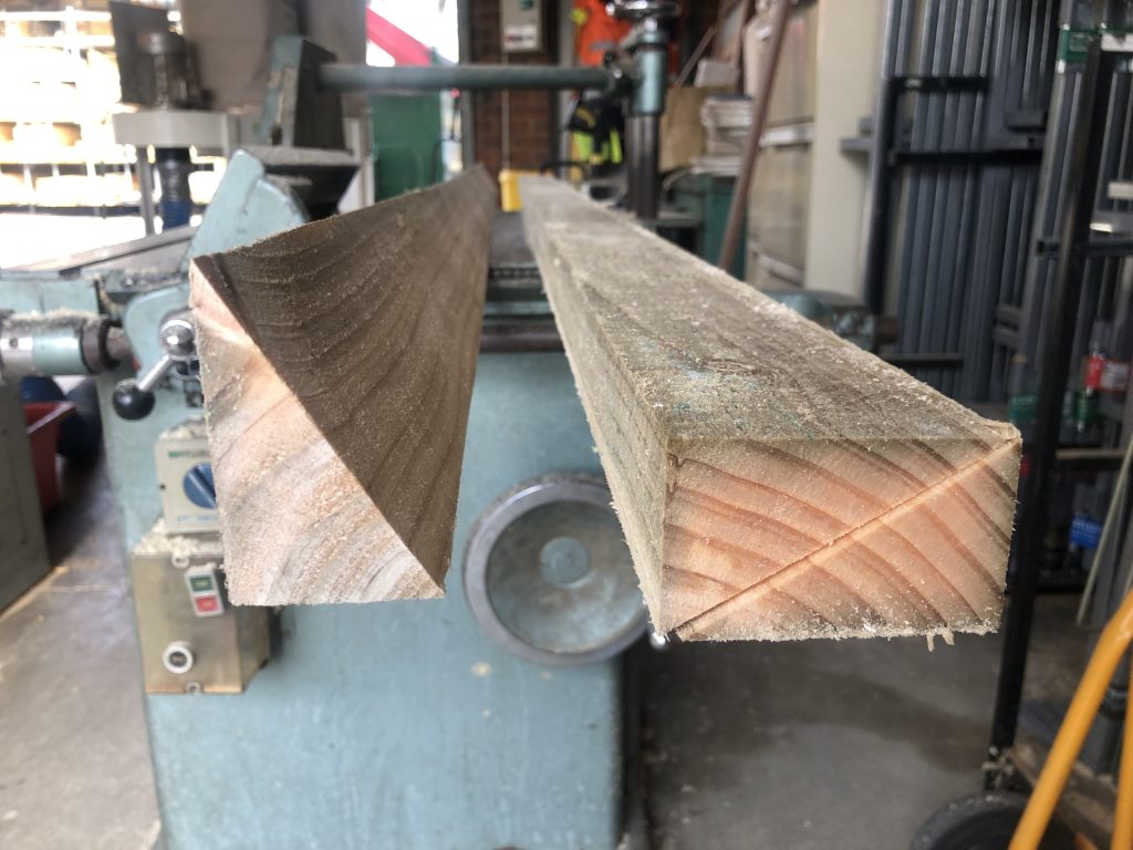 Treated Pine H3 Safety Rail (Tilt Batten) 2.7m - I Got Wood