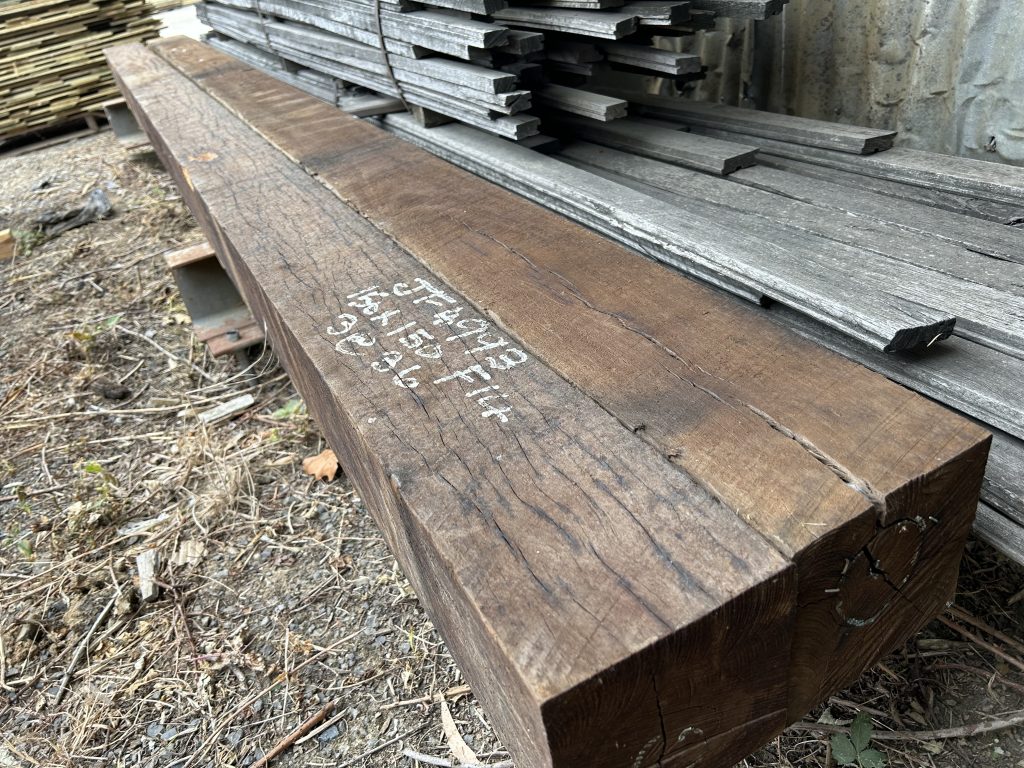 Spotted Gum Hardwood Sawn Post 150x150mm - I Got Wood