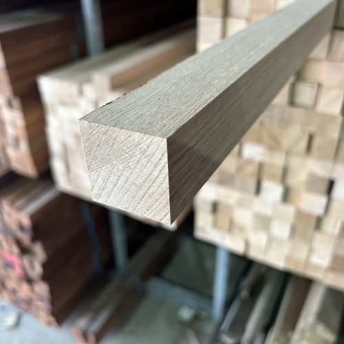 Hardwood KD Tasmanian Oak DAR 40x40mm Battens - I Got Wood